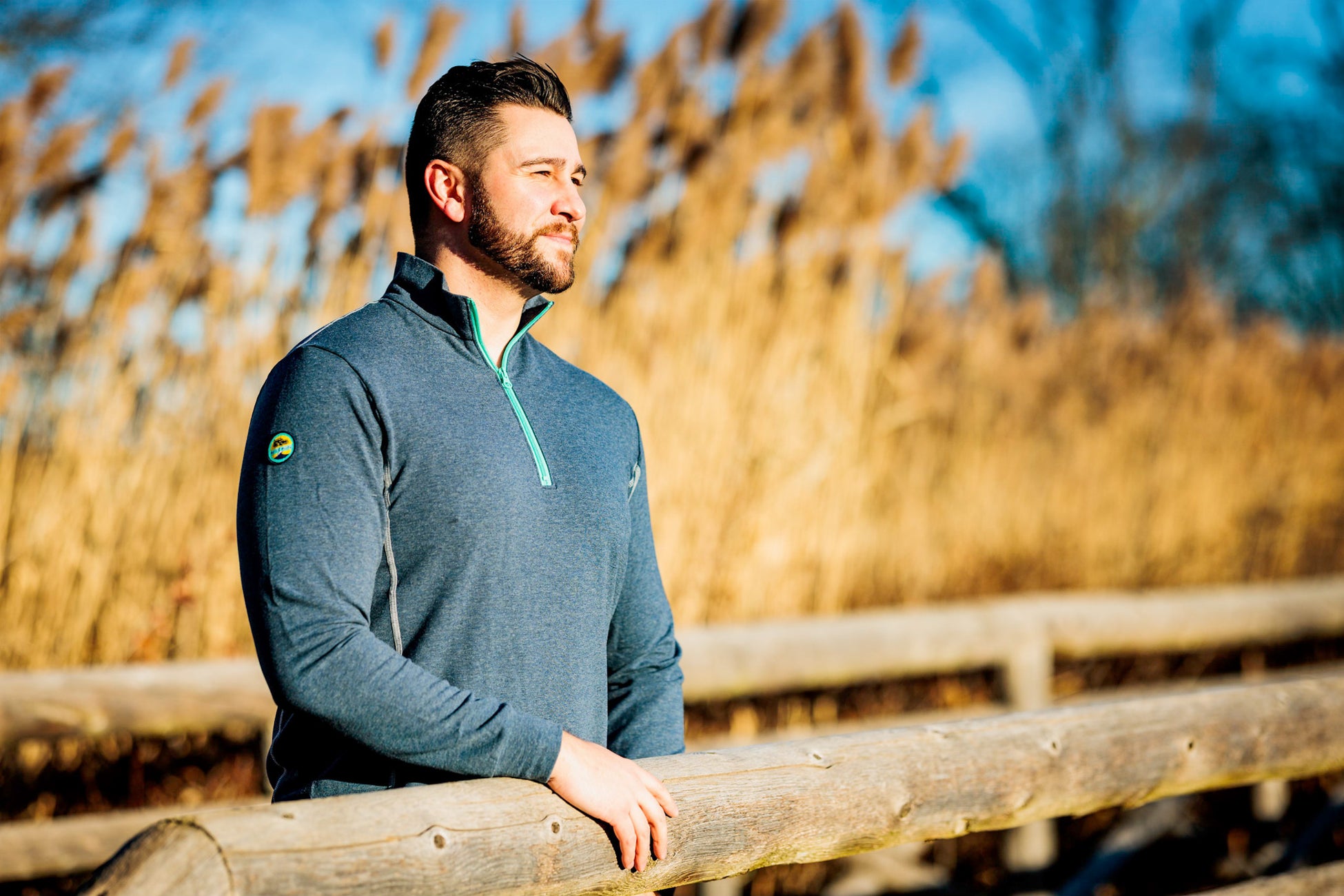 Bold coastal style. – Wears Woody